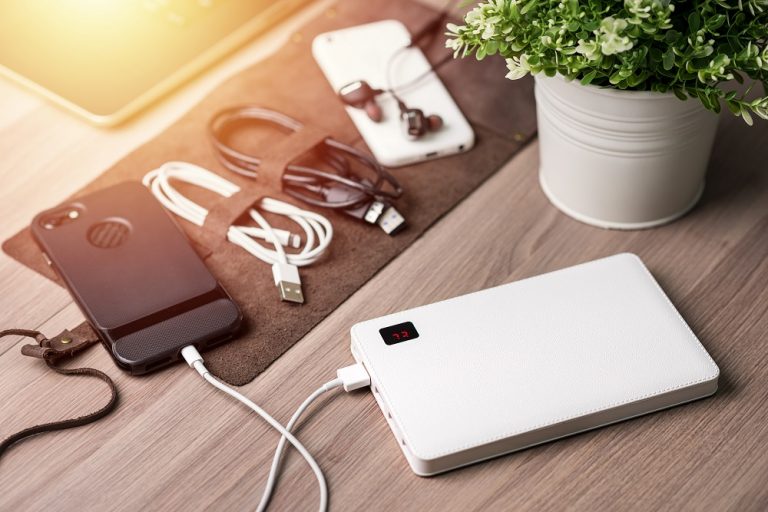 How to Pick the Best USB Powerbank